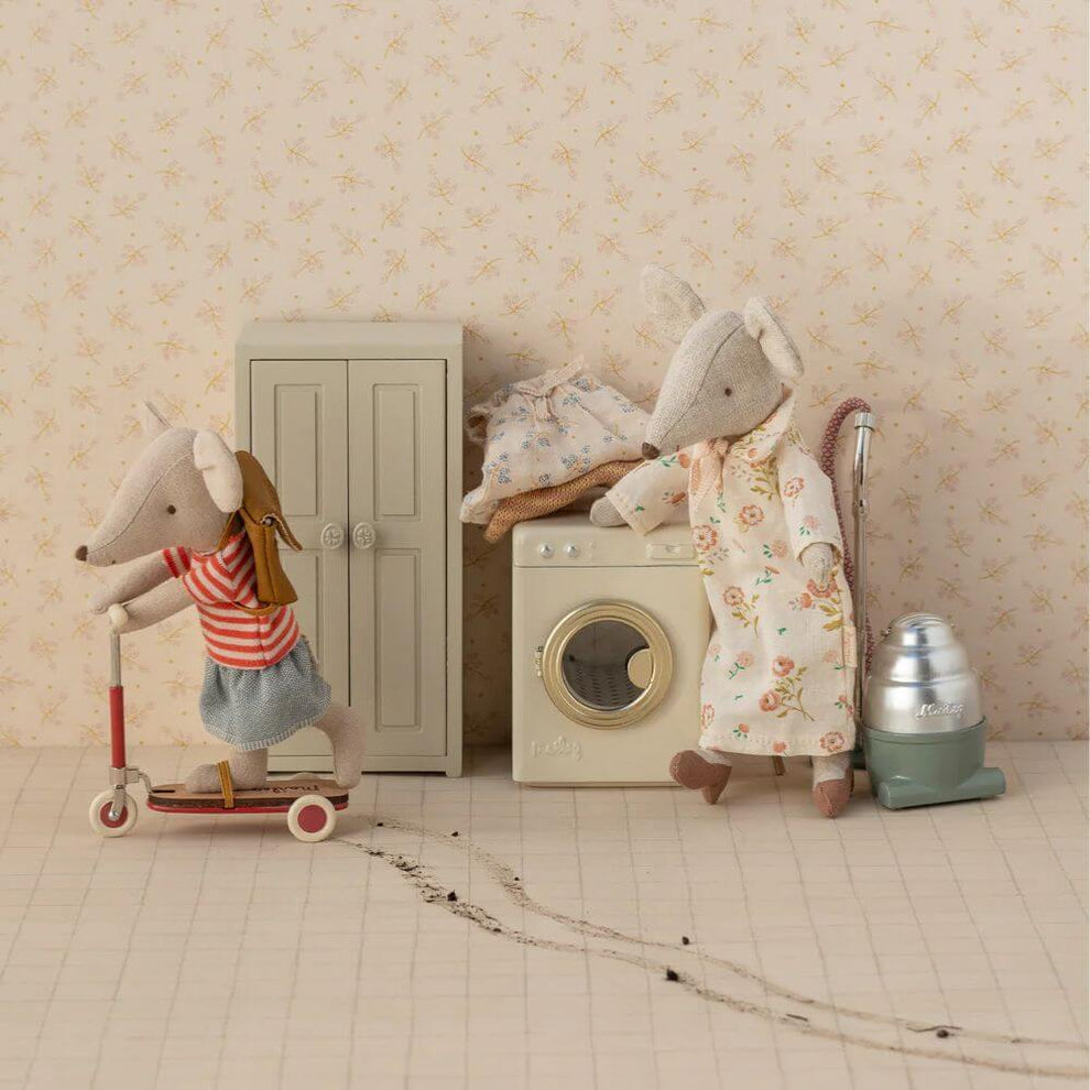 Maileg Kick Board Scooter Mouse Red | 2024 Release | Children of the W ...